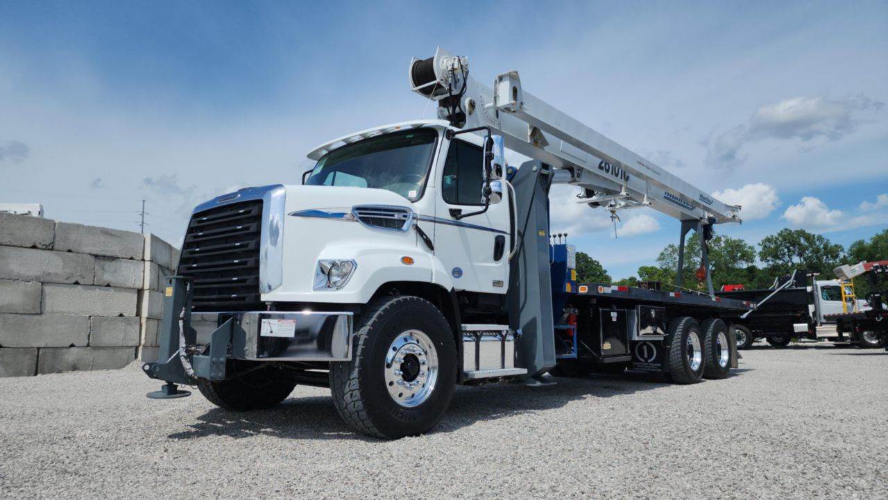 2018 Freightliner 108SD Crane Truck - 350HP For Sale, 25,846 Miles ...