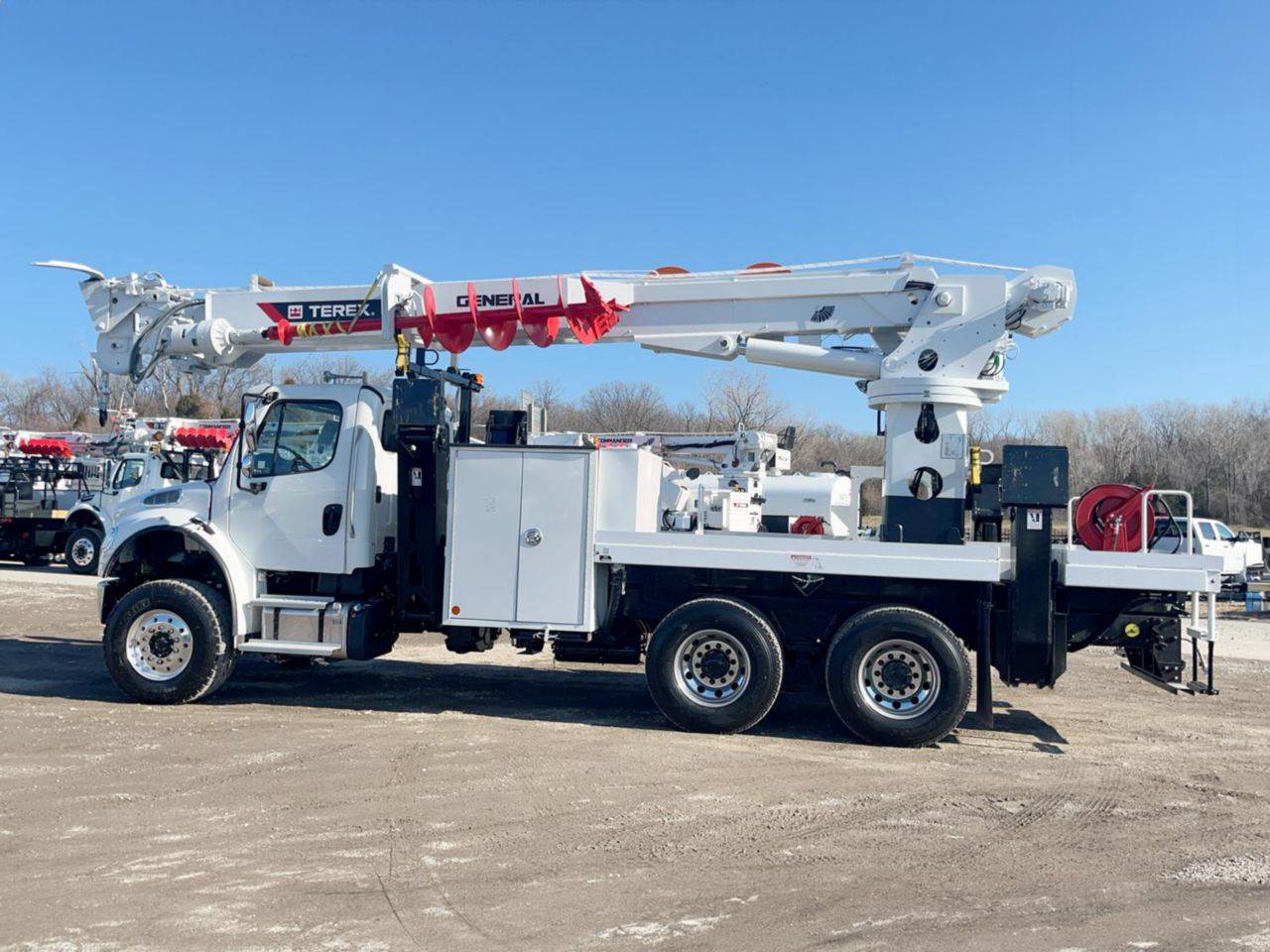 2025 Freightliner M2 106 Digger Derrick Truck - Cummins, 360HP For Sale ...