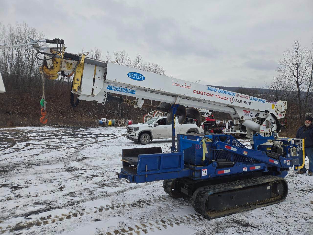 2025 John Deere MINI-DERRICK 6000 Digger Derrick Truck - Kubota, 25HP ...