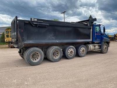 2014 Caterpillar CF7AA Dump Truck For Sale | Kansas City, MO | EN019163 ...