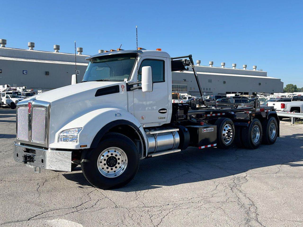 2024 Kenworth T880 Roll Off Truck - Cummins, 450HP For Sale | Kansas ...