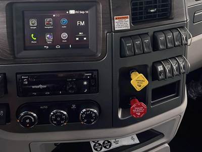 2025 Peterbilt 567 Roll Off Truck - Cummins, 450HP For Sale | Kansas ...