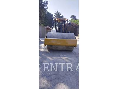 2022 Caterpillar CS11GC Smooth Drum Roller Compactor For Sale, 400 ...