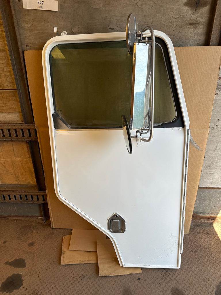 2012 Peterbilt 320 Front Door Assembly For Sale | Des Moines, IA ...