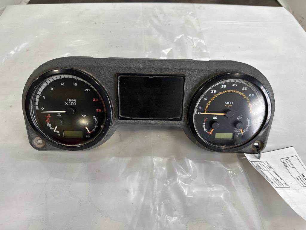2012 Mack MR Instrument Panel Cluster for a Mack MRU613 For Sale | Des ...