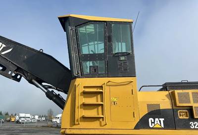 Caterpillar Log Loaders For Sale | MyLittleSalesman.com