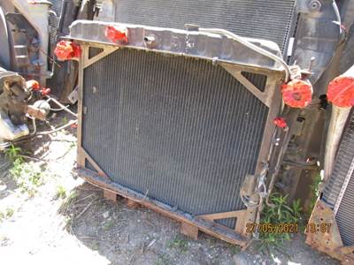 Mack CH613 Radiators For Sale | MyLittleSalesman.com