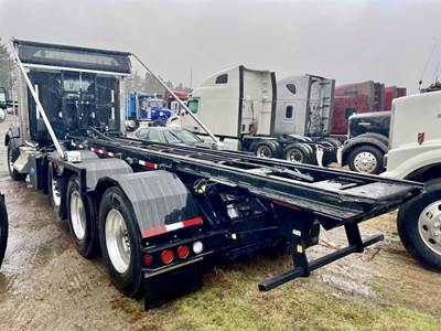 2024 Kenworth T880 Tri Axle Roll Off Truck - Cummins, 550HP, 6 Speed Allison Rds Automatic For ...