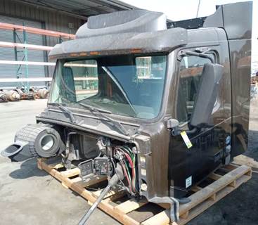 2013 Volvo VNL Cab Assembly For Sale | Fresno, CA | 1471-13 ...
