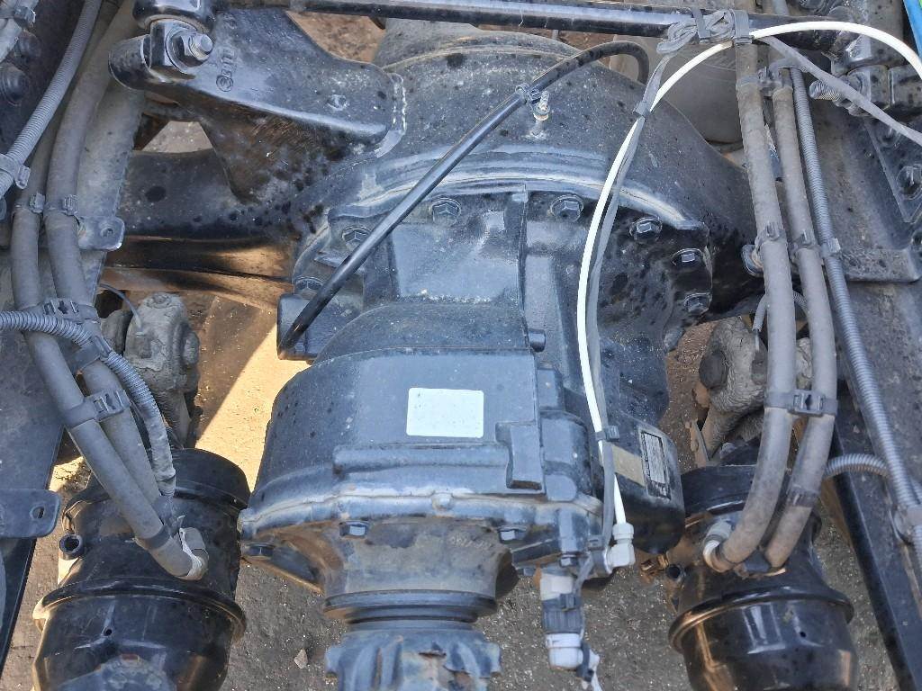 2020 Detroit DA-RT-40.0-4S Front Differential for a Freightliner ...