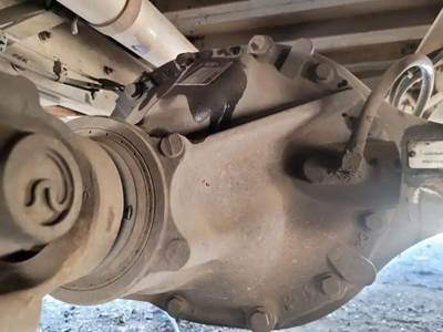 Axle Alliance R13-2N Rear Differential for a 2007 Freightliner MT45 ...