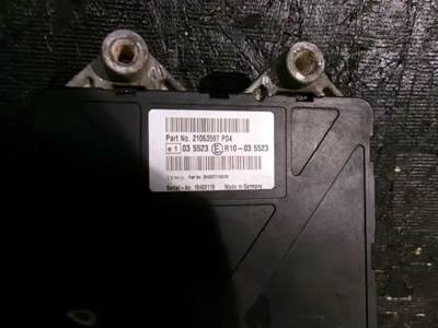 Mack Pinnacle CXU613 Engine Control Module (ECM) for a 2012 Mack CXU613 ...