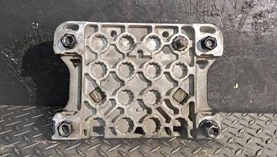 2019 Freightliner Cascadia 126 Engine Mount For Sale | Fresno, CA | 01 ...