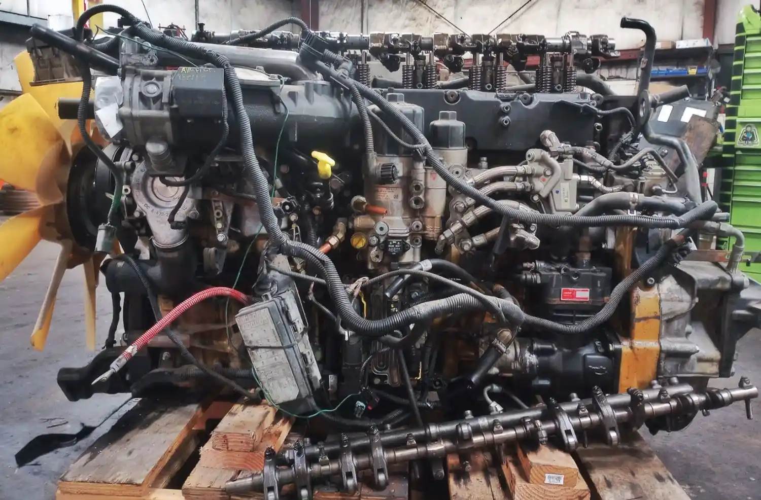 Detroit DD15 Engine for a 2011 Freightliner Cascadia 125 For Sale ...