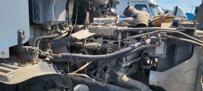 Mercedes-Benz MBE 4000 Engine for a 2009 Freightliner Columbia 112 For ...