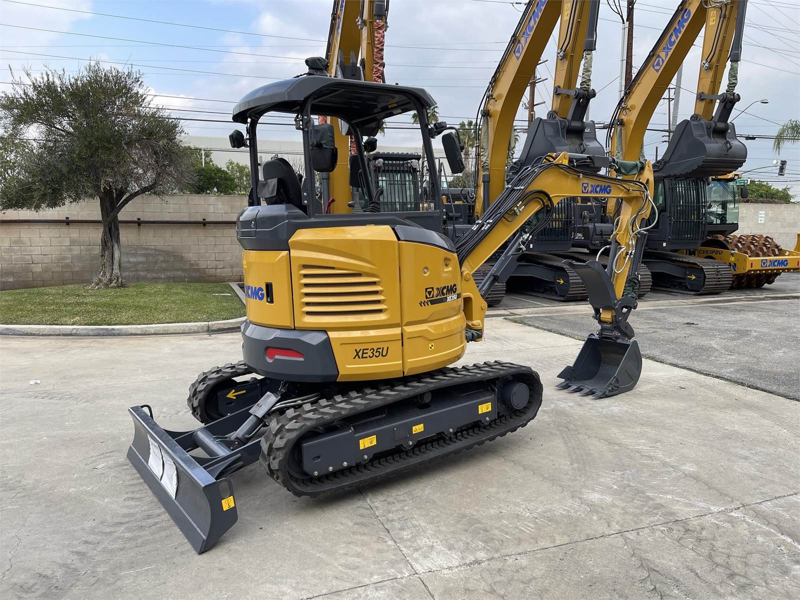 2021 Xcmg XE35U Mini Excavator For Sale, 7 Hours | Los Angeles, CA ...