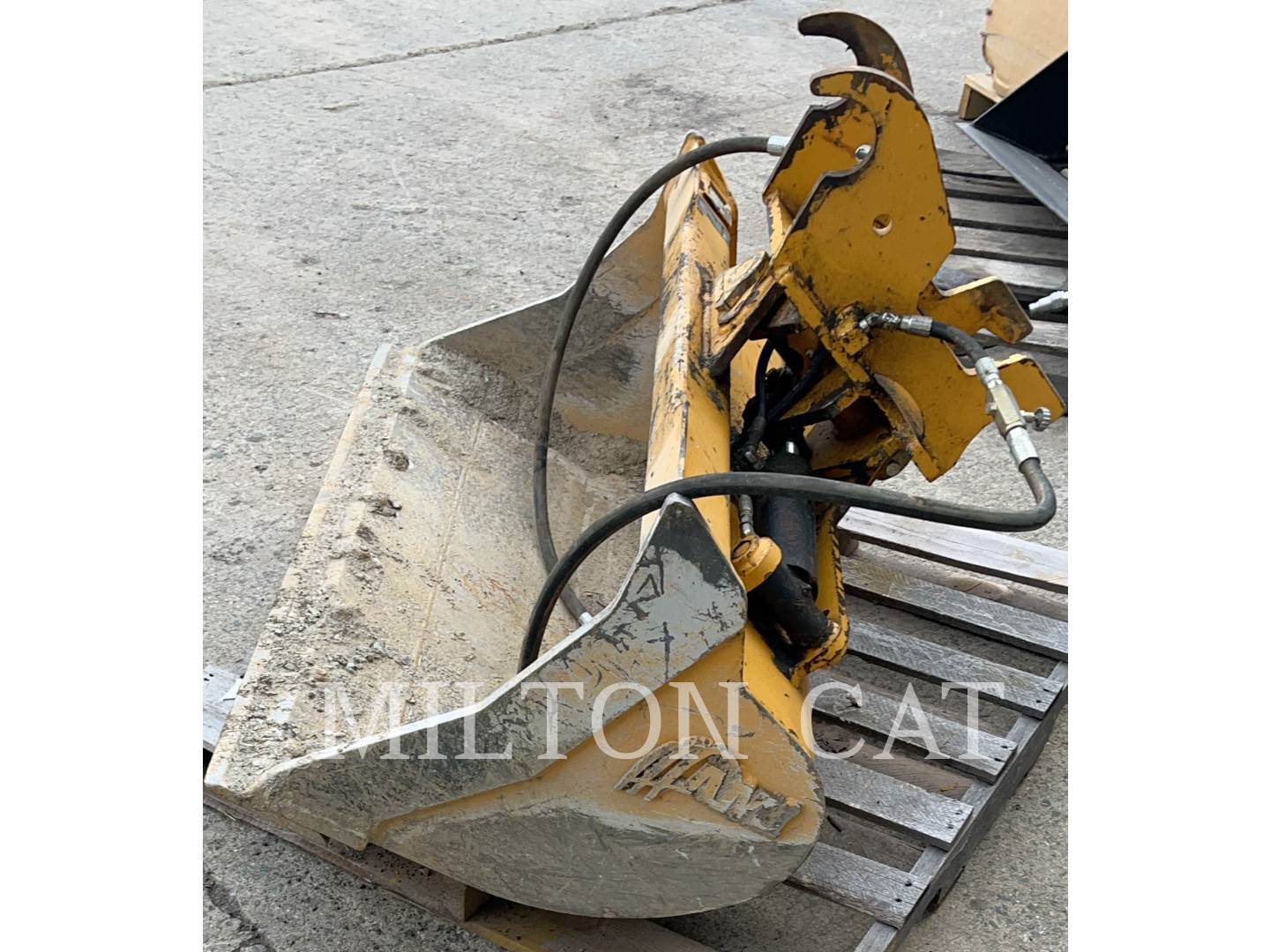 2022 AMI JD.50G.48".TILT.BUCKET.WEDGE.COUPLER Bucket For Sale, 1 Hours ...
