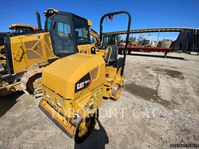 2018 Caterpillar CB1.8 Smooth Drum Roller Compactor For Sale, 5,555 ...