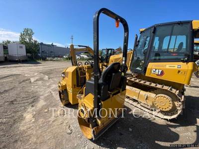 2018 Caterpillar CB1.8 Smooth Drum Roller Compactor For Sale, 5,555 ...