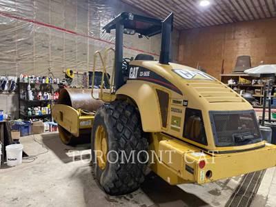 2007 Caterpillar CS-563E Smooth Drum Roller Compactor For Sale, 2,447 ...