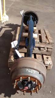 2009 Kenworth T300 Front Axle Assembly For Sale | Enfield, CT | 7667 ...
