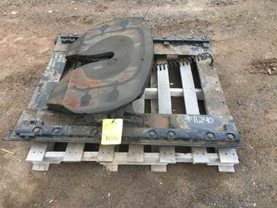 2007 Holland Simplex SE Fifth Wheel for a Freightliner COLUMBIA 120 For ...