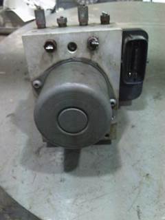 2019 Isuzu NPR HD ABS Control Module For Sale | Toledo, OH | 2399834 ...