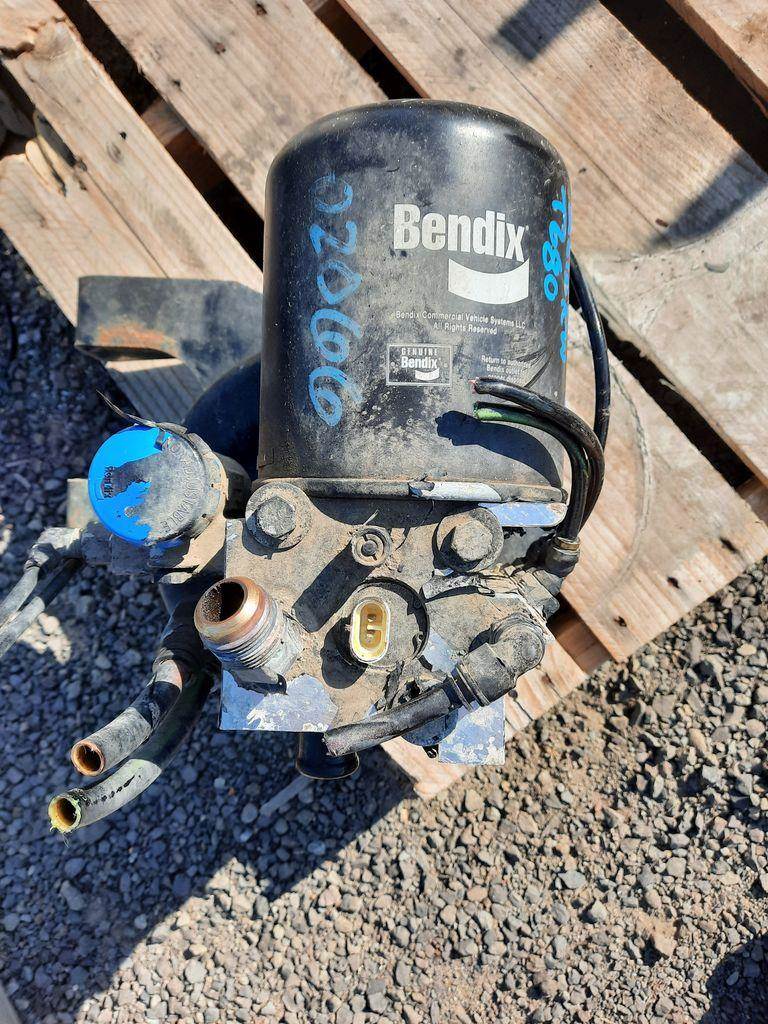2016 Bendix AD-IS Air Dryer for a Kenworth T680 For Sale | Spokane ...