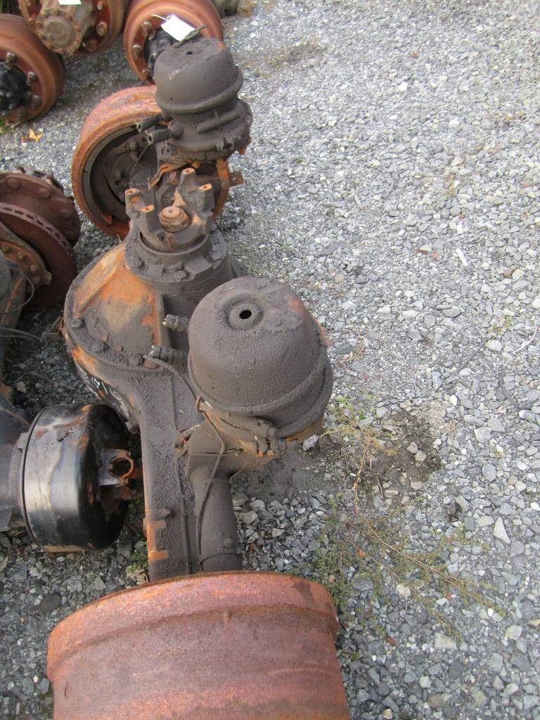2000 Eaton-Spicer 21060S Rear Axle Assembly For Sale | Easton, MD ...