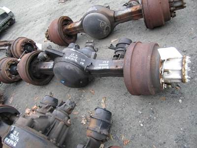 2012 Eaton-Spicer 22060S Rear Axle Assembly for a Kenworth T370 For ...