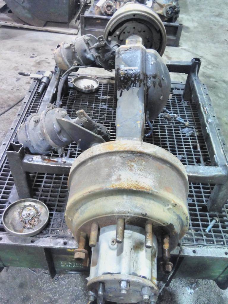 Eaton-Spicer RSP40 Rear Axle Housing For Sale | Toledo, OH | 2314645 ...