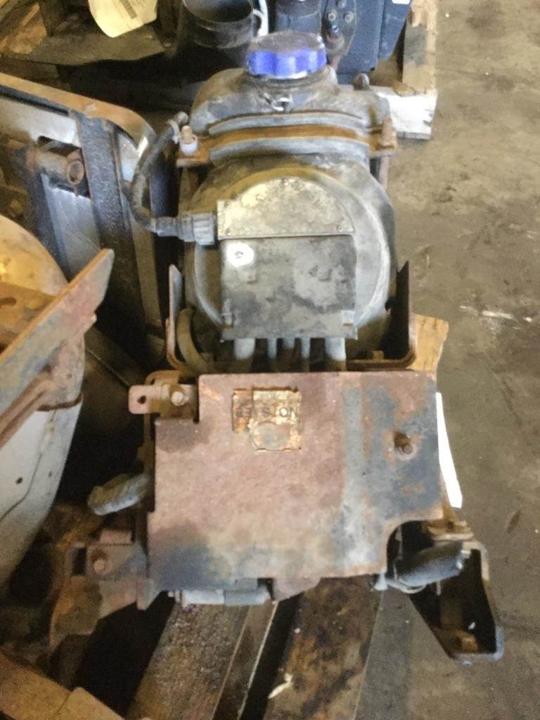 2014 Isuzu NRR DEF Tank For Sale | Toledo, OH | 2014500 ...