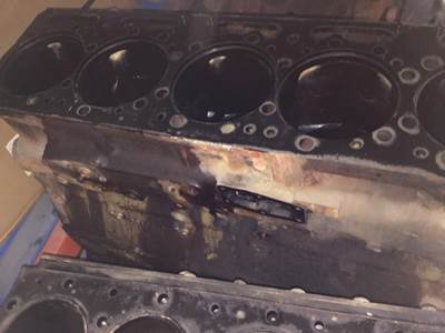 Cummins Big Cam III Engine Block / Cylinder Block for a Cummins BC3-400 ...