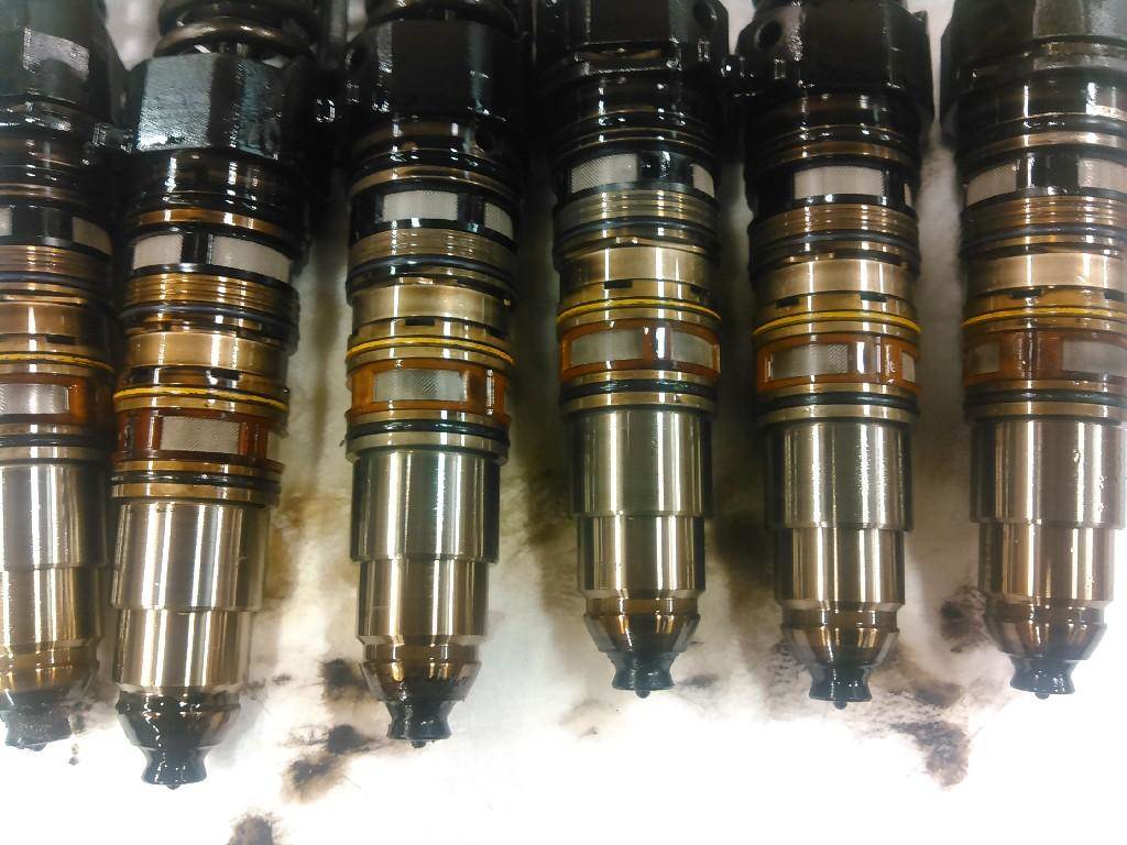 2010 Cummins ISX EGR Fuel Injector For Sale | Portland, OR | 1716322 ...