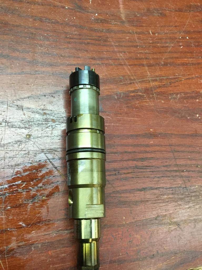 2012 Cummins ISX15 Fuel Injector for a Peterbilt 587 For Sale | Wykoff ...