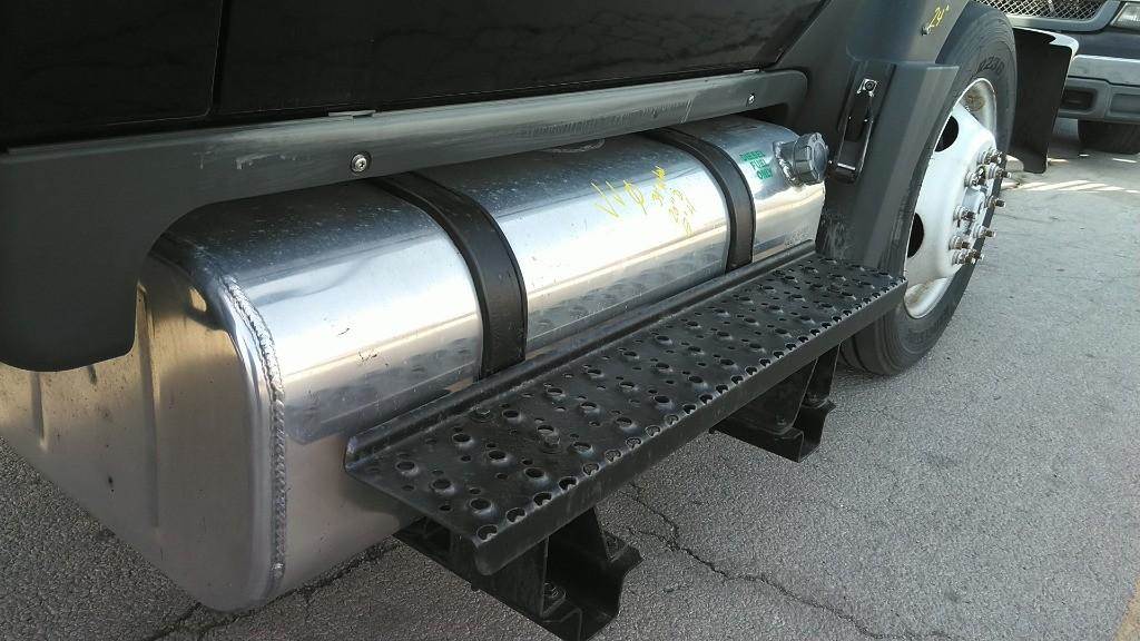 2015 International TerraStar Right Fuel Tank for a Alum D Or Rectangle ...