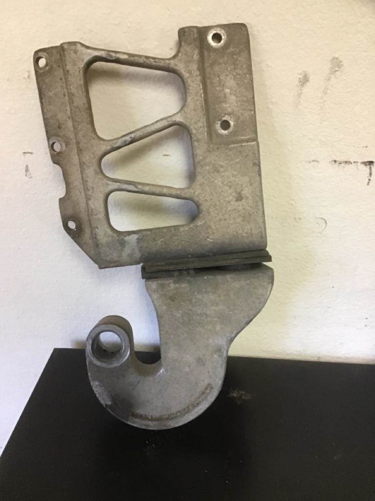 2006 Peterbilt 379 Right Hood Bracket For Sale | Henderson, CO ...