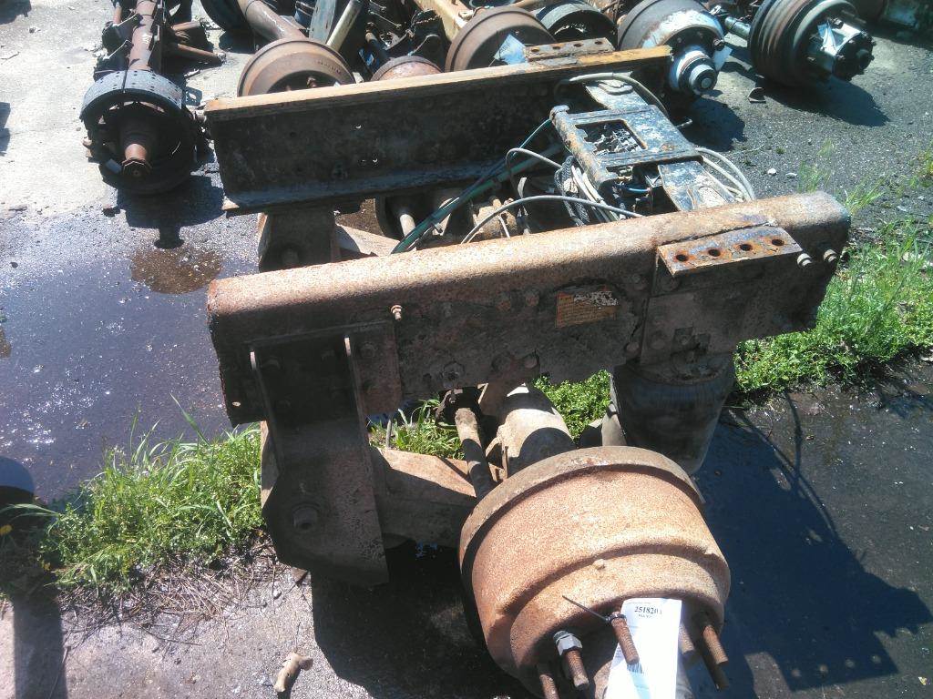 Hendrickson NON-STEER King Pin Set For Sale | Toledo, OH | 2518204 ...