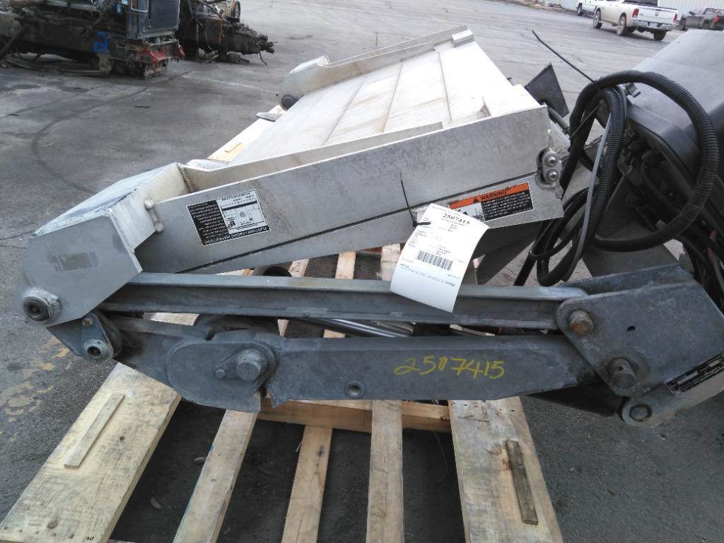 Maxon GPT SERIES Liftgate For Sale | Toledo, OH | 2507415 ...