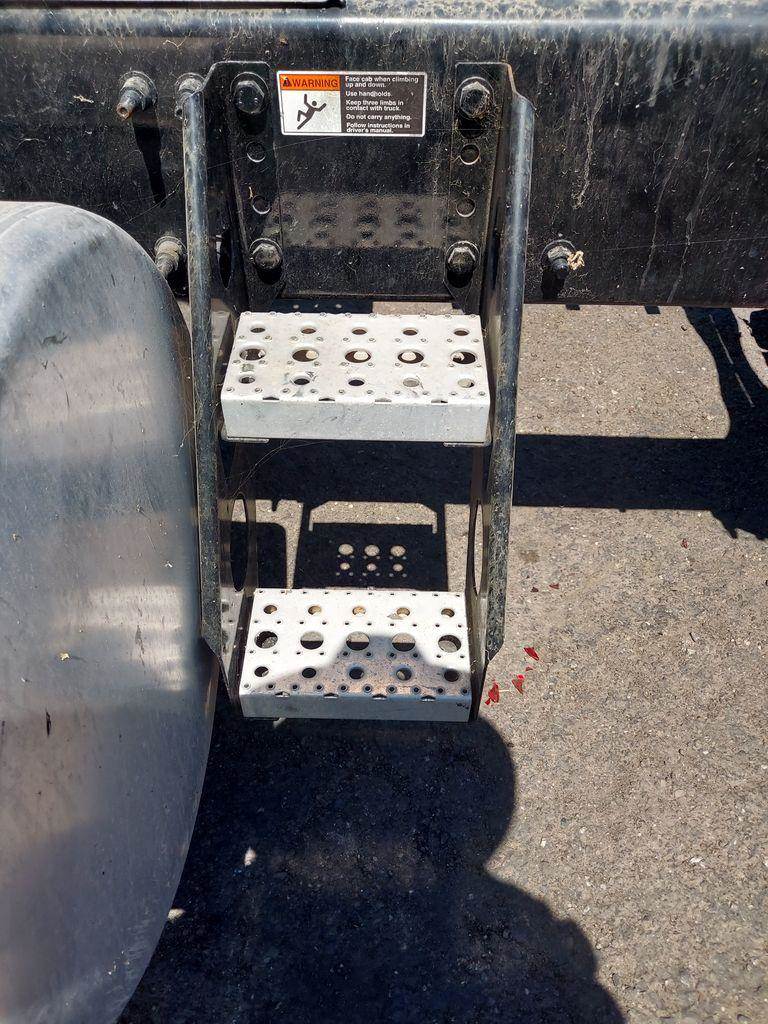 2020 Freightliner Cascadia 126 Step For Sale | Stockton, CA | 2290537 ...