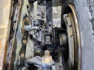 2015 Meritor-Rockwell MR20005 Tag / Pusher Axle For Sale | Wykoff, MN ...