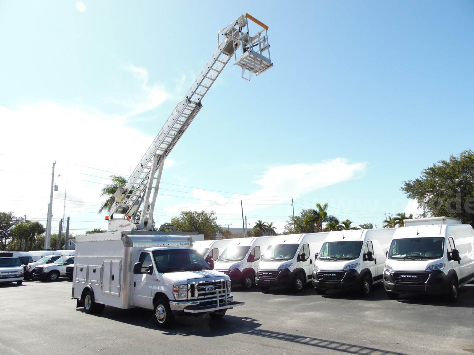 2019 Ford E450 BUCKET TRUCK Utility Boom Ladder Truck For Sale, 9,643 ...