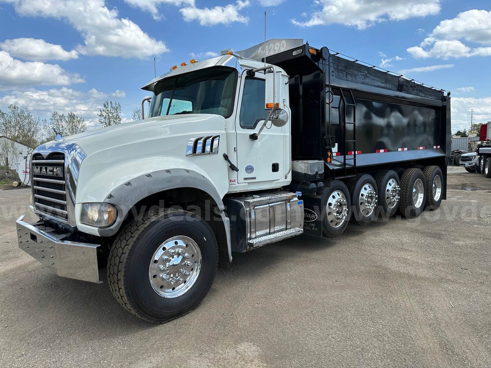 2019 Mack Granite 5 Axle Dump Truck For Sale, 290,486 Miles | Medina ...