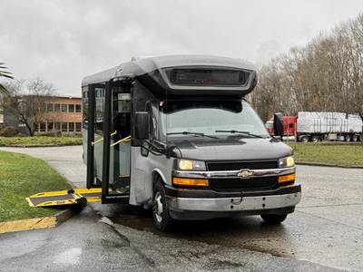 2020 Chevrolet Express 4500 22-Passenger Bus with Wheelchair Ramp For ...