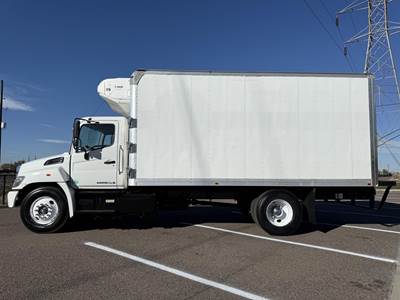 2021 Hino L6 18 ft Refrigerated Truck - 220HP, 6 Speed Automatic ...