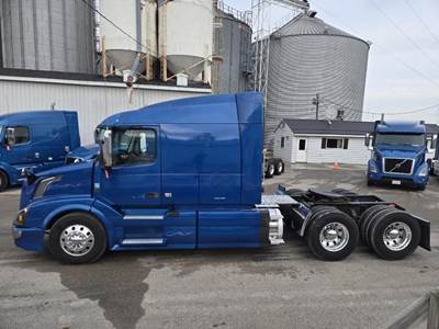 2018 Volvo VNL Sleeper Semi Truck For Sale, 726,935 Miles | Kaukauna ...