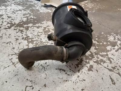 International 3800 Air Cleaner / Air Filter Housing For Sale | Big Lake ...