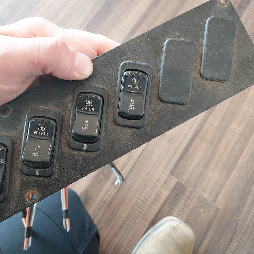 Blue Bird BBCV Dashboard Switch For Sale | Big Lake, MN | 15SP-BB01H ...
