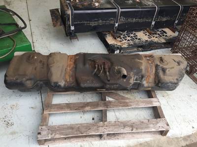 Fuel Tanks For Sale - Semi Truck / Commercial Truck Fuel Tanks ...