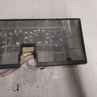 2005 International 3800 Instrument Panel Cluster for a International ...